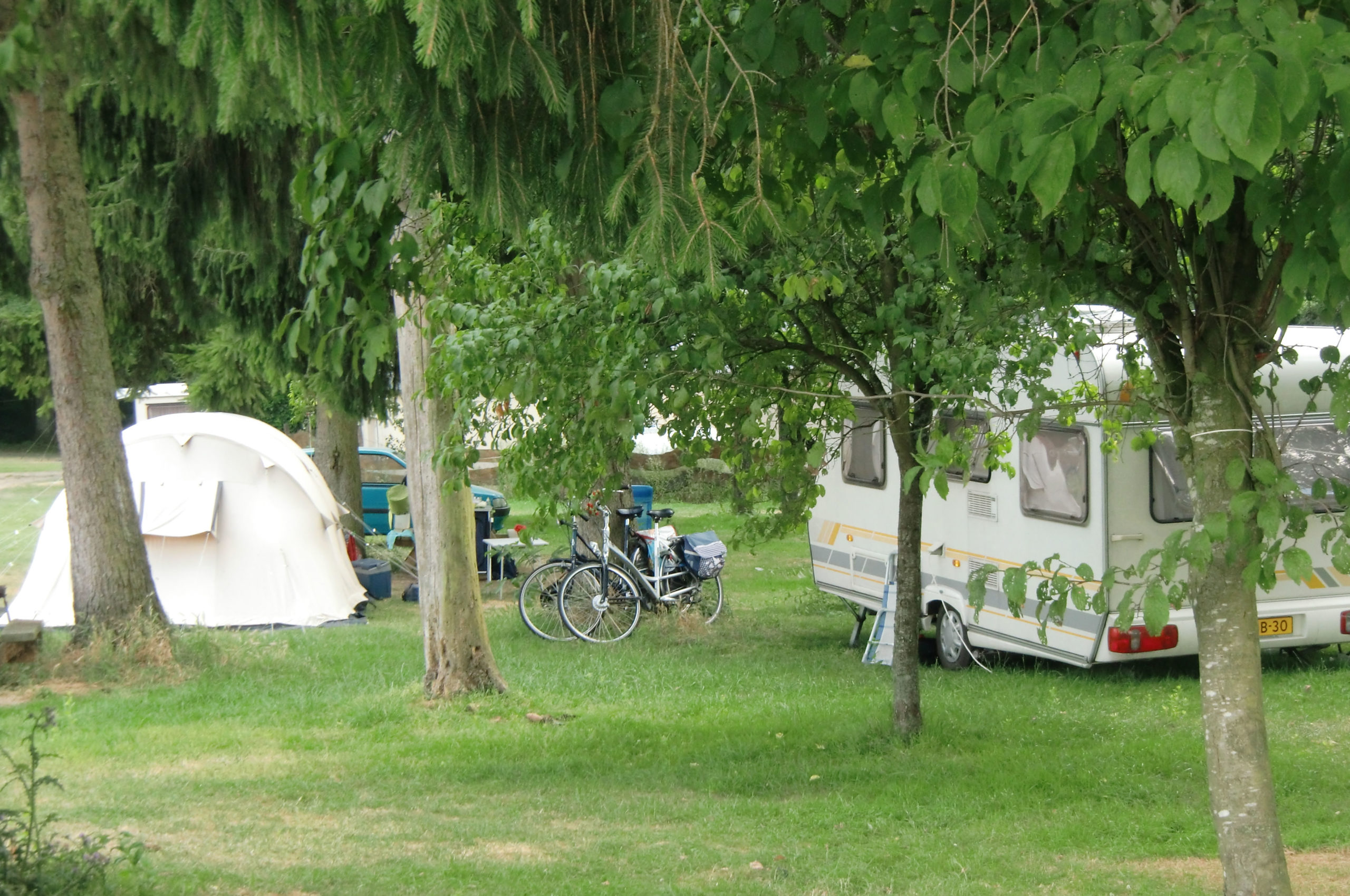 Caravane, Camping car – Camping à la ferme